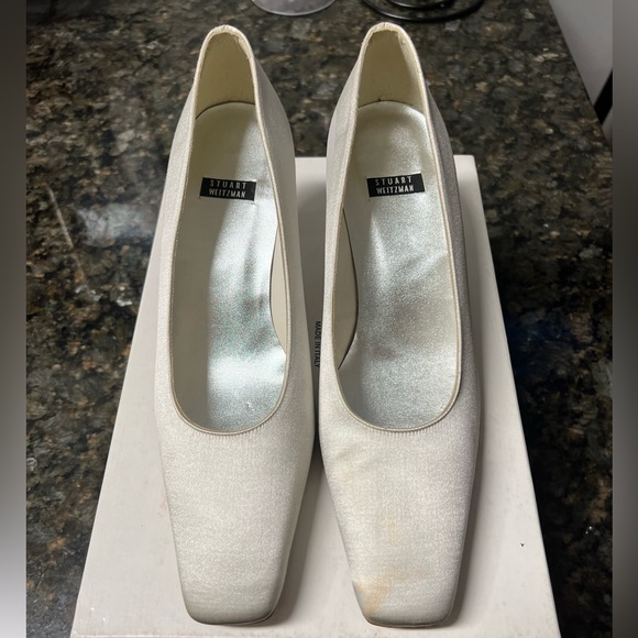 Stuart Weitzman | Shoes | Preowned Stuart Weitzman Womens White Satin ...
